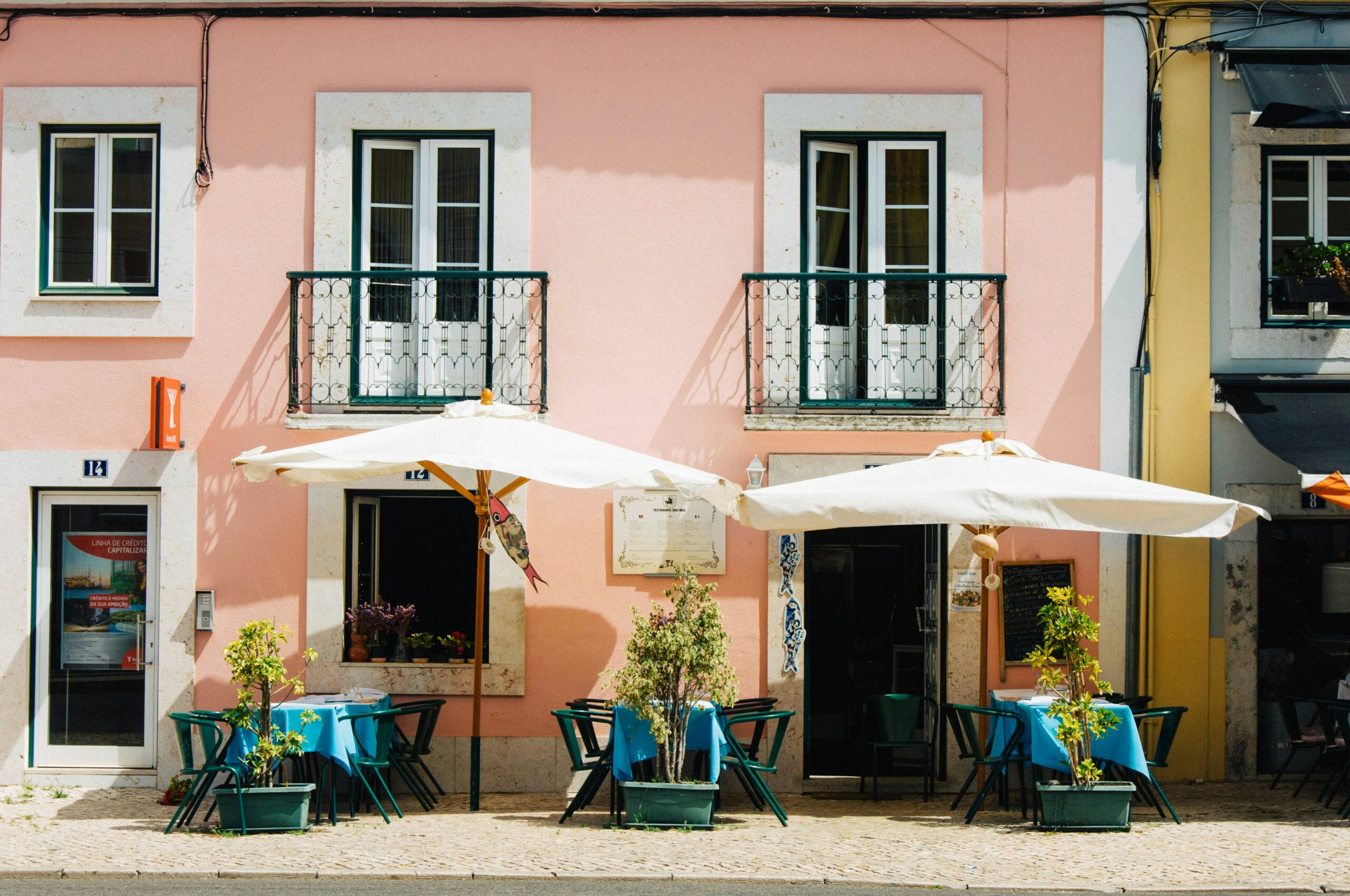 120+ Restaurant Names: Ideas & Inspiration - BlogItUplife
